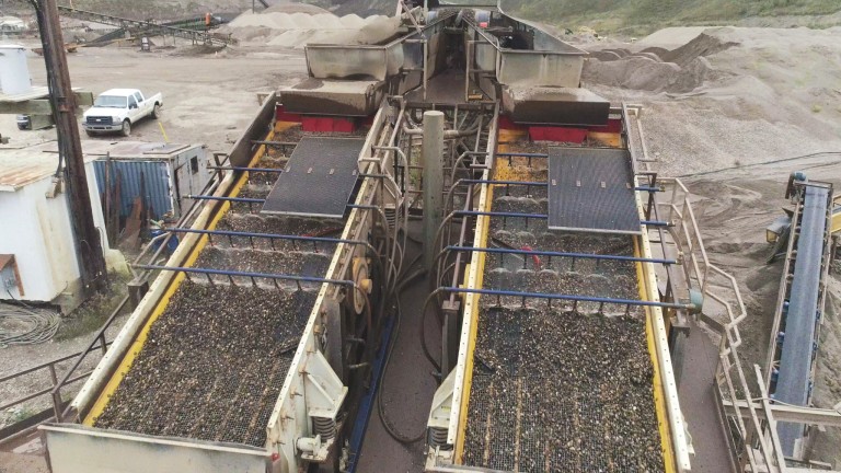 Four tips to help you choose the right screen media