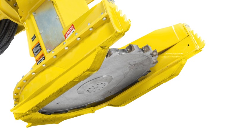 John Deere's new hardened beaver tooth option utilizes bevelled feature ...