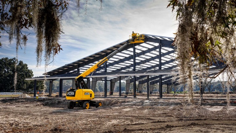 JCB debuts new high-capacity telescopic boom lift at The ARA Show 2024