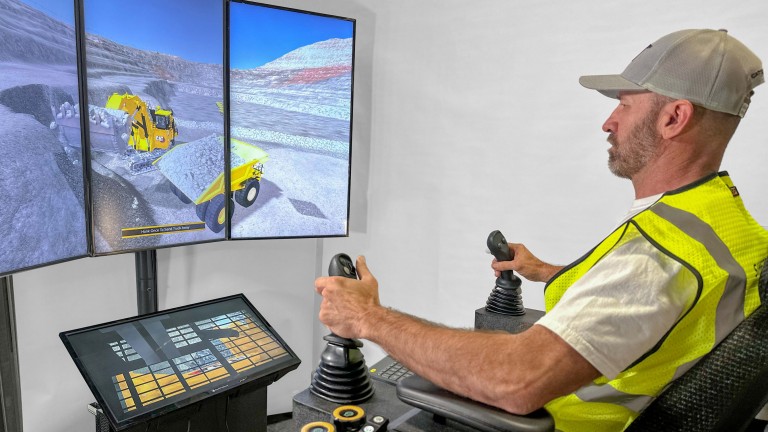 Cat hydraulic mining shovel simulator helps build skills