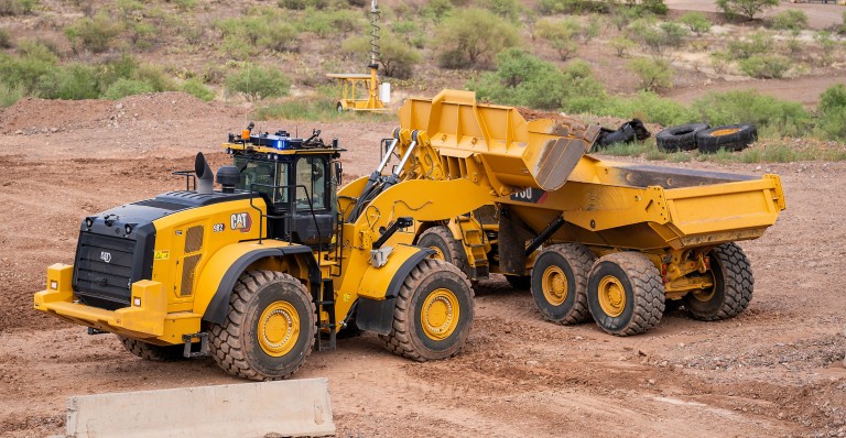 Cat Command is available for all medium Cat wheel loaders
