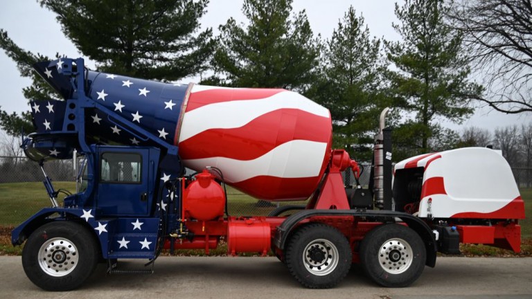 Advance to unveil Challenger compact front discharge mixer