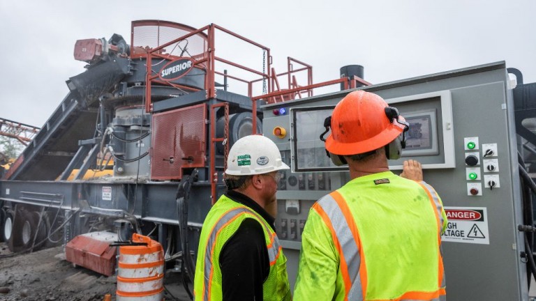 Superior updates software system for cone crushers