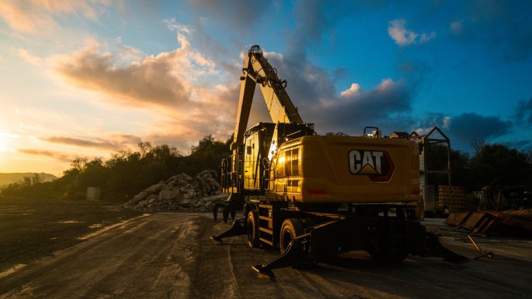 Cat launches the all-new MH3032 Material Handler