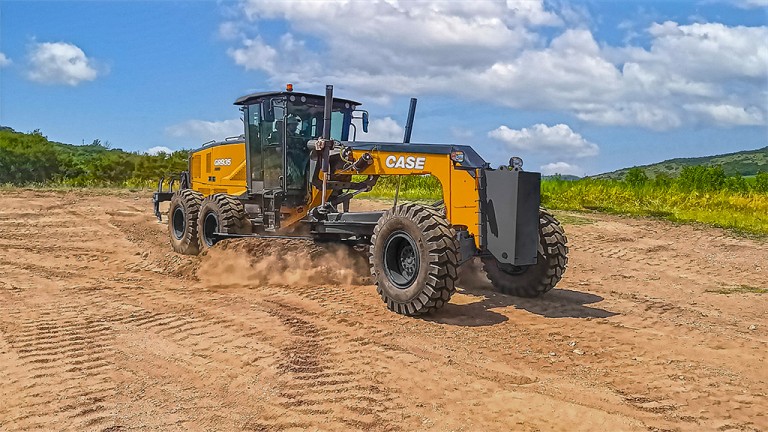 CASE's first 200-plus-hp motor graders